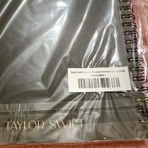 Taylor Swift | Accessories | Taylor Swift Fearless Taylors Version ...